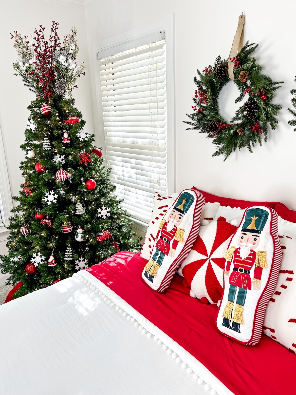 Cozy Christmas Bedroom: 5 Ways to DIY - Vogue for Breakfast